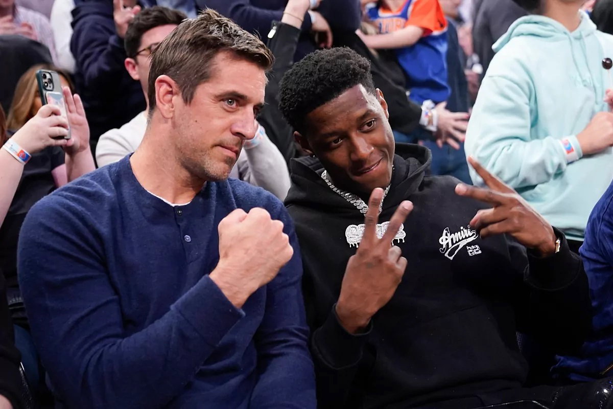 Sauce Gardner Welcomes Aaron Rodgers By Icing Him Out - TMSPN