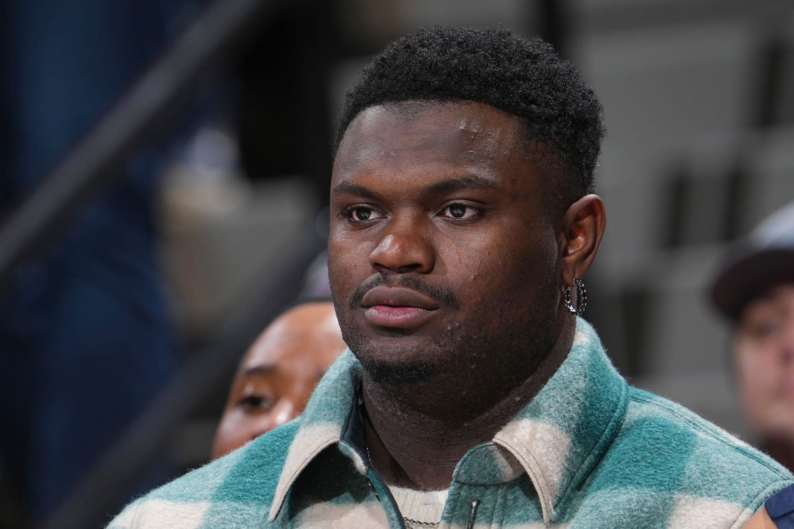 Zion Williamson and his Family Sued for Breach of Contract - TMSPN