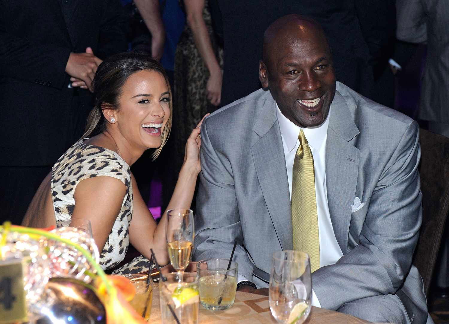 Michael Jordan’s Wife Turns Heads with Bold Sunbathing Look Aboard NBA ...
