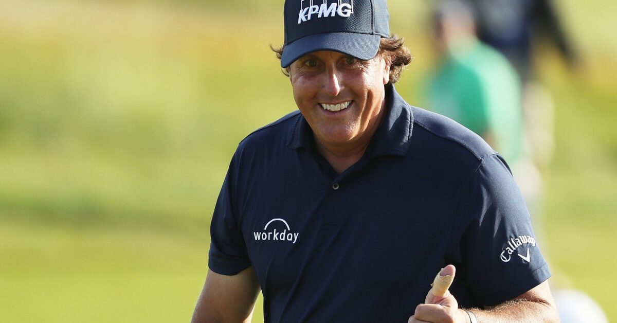 The Masters Champions Dinner Photo Going Viral Because Of Phil ...