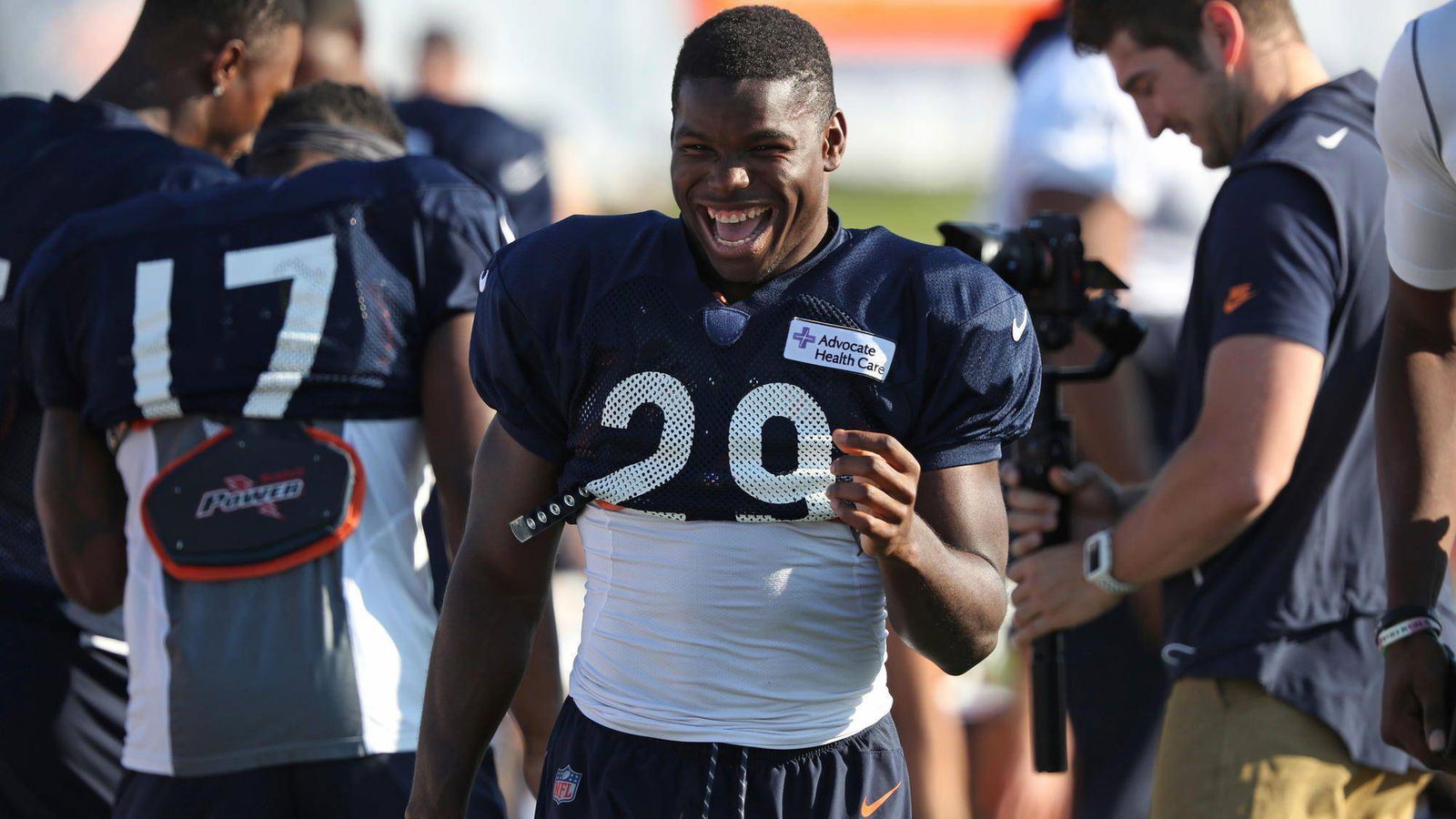 Former Chicago Bears Star Looking to Make a Comeback at 28 Years Old ...