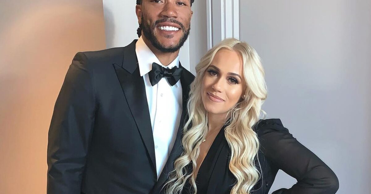 Derrick Rose Family Photo Featuring Wife, Kids, And Ex-Girlfriend Goes ...