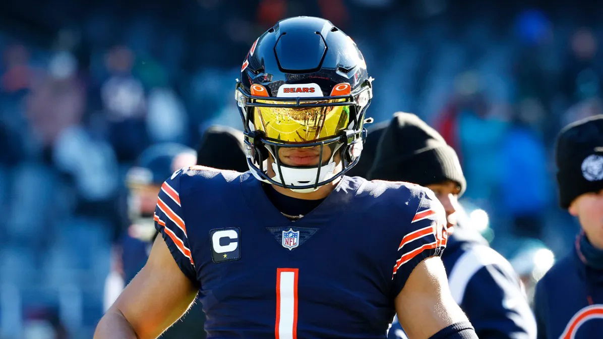 Justin Fields Throws Bears Coaching Staff Under the Bus Over His ...