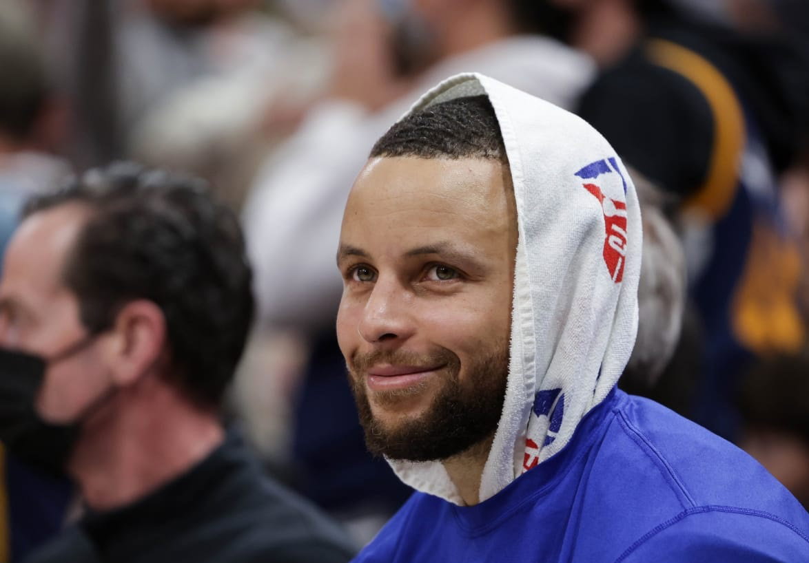 Steph Curry Hints Warriors Are Targeting Veteran Addition in Offseason ...