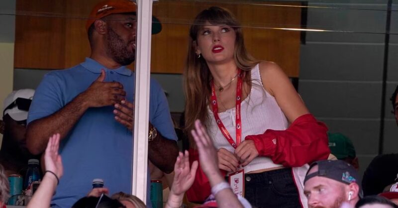 Wild Conspiracy Theory Emerges On Taylor Swift's Appearance at Chiefs ...