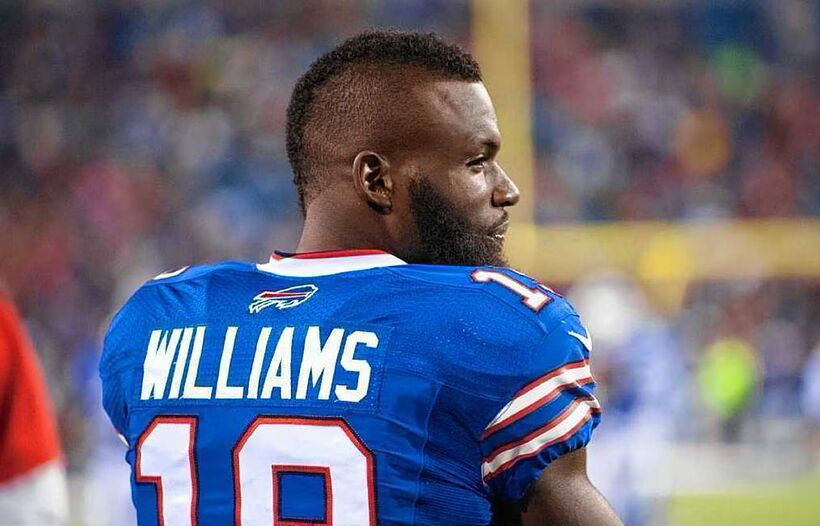 Horrific Details Emerge in Tragic Death Of NFL Wide Receiver Mike ...