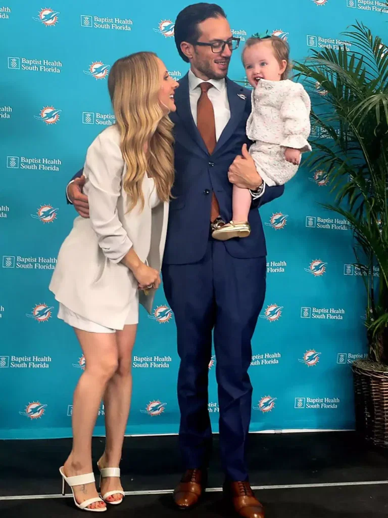 Mike McDaniel's Wife Katie Hemstalk Going Viral Following Dolphins Hot ...