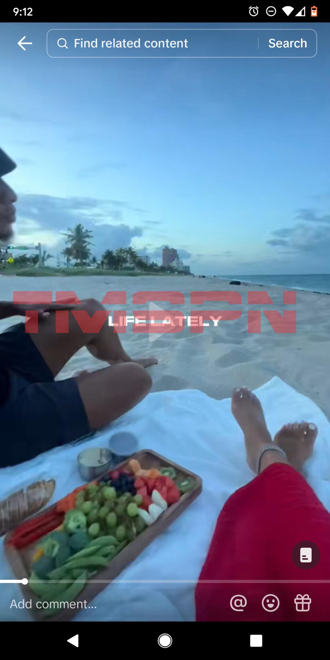 Justin Fields Spotted with Girlfriend Amid Bears Growing Quarterback ...