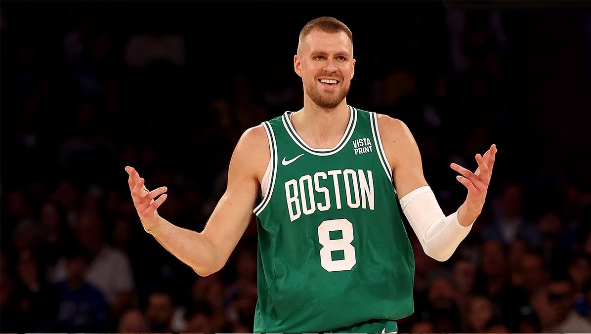 Timetable Revealed For Kristaps Porzingis After Surgery On Rare Leg ...