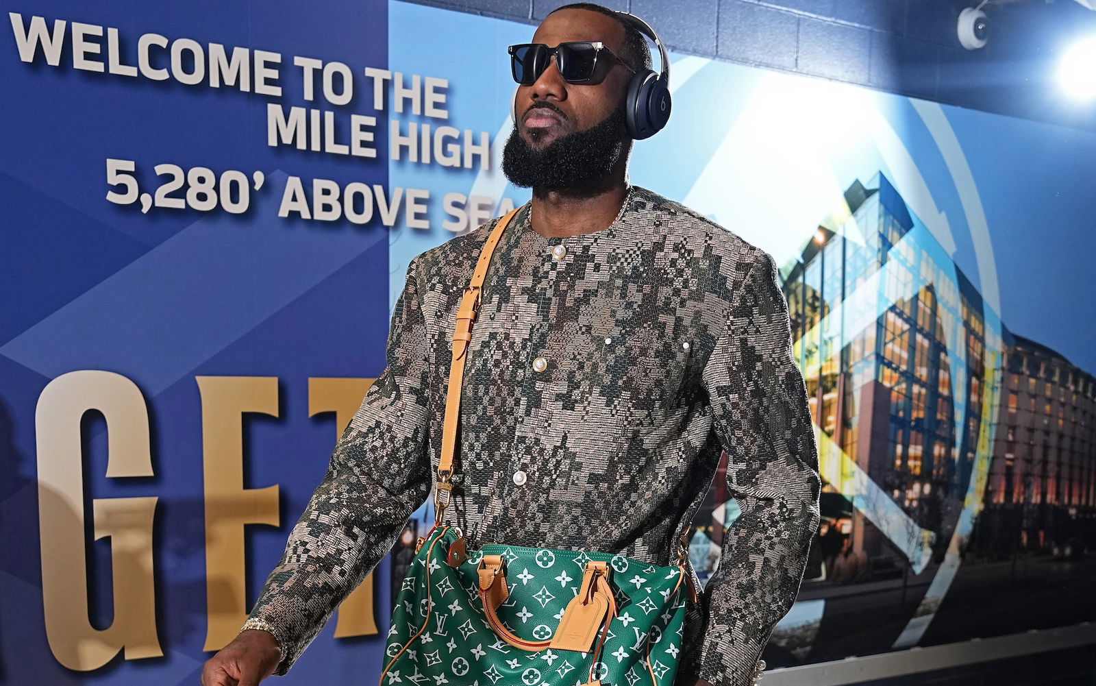 Price Revealed on LeBron's Crazy Expensive Outfit He Wore to Opening ...