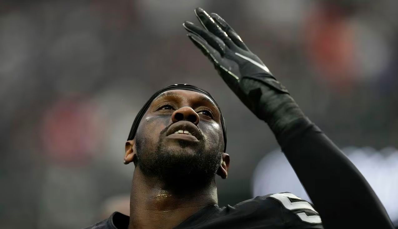 Chandler Jones Issues Apology After Several Months of Bizarre and Concerning Behavior - TMSPN