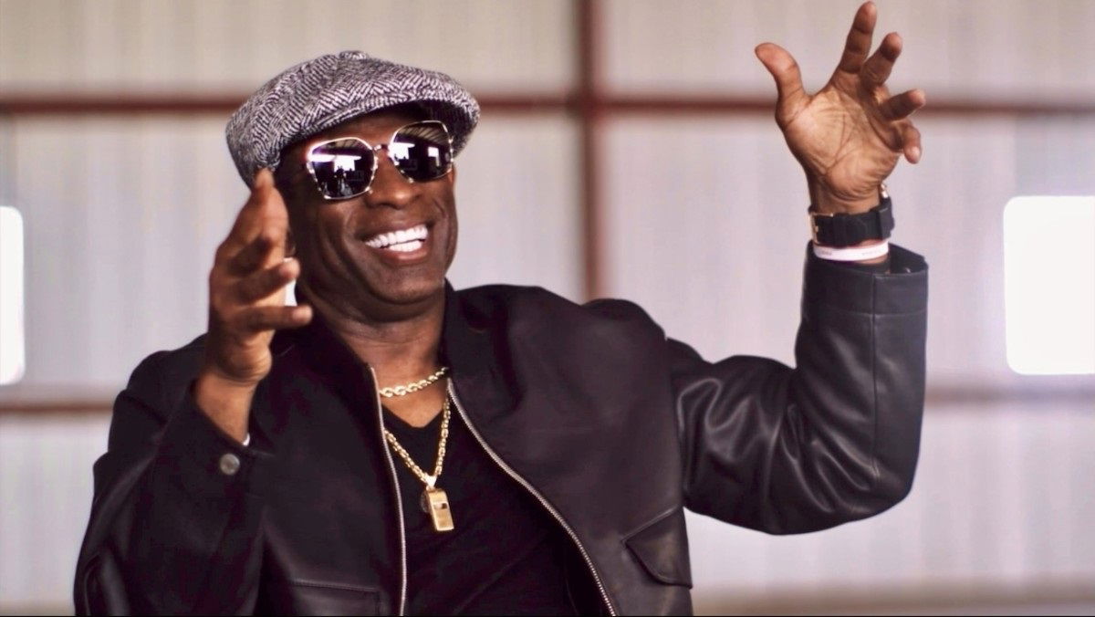 Deion Sanders Lives Large on 5,000-Acre Texas Ranch — Complete with His ...