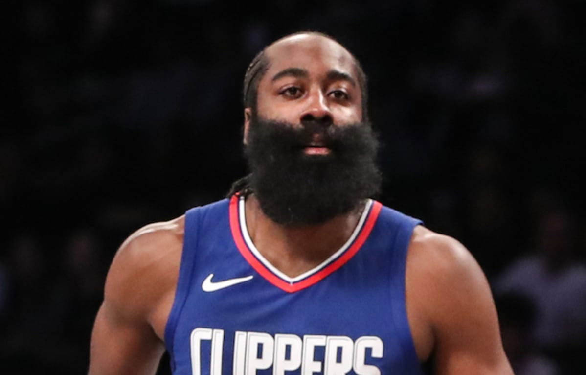 The Miz Throws Shade at James Harden During Clippers Game - TMSPN