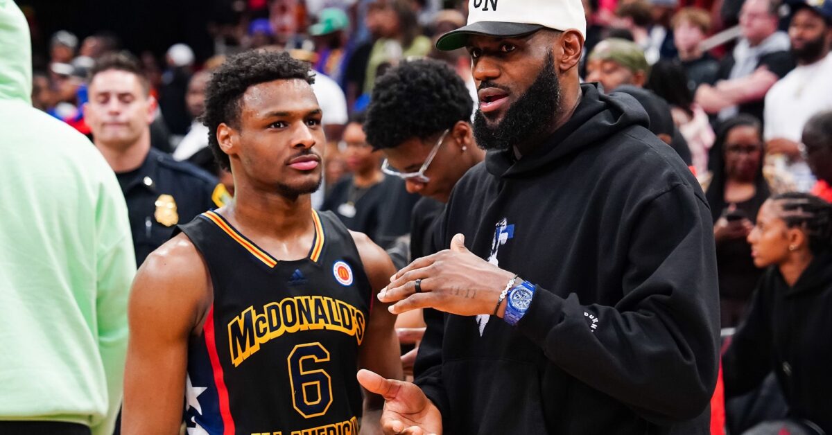 Rapper Lil Durk Offers to Pay LeBron and Bronny James to Play for His ...