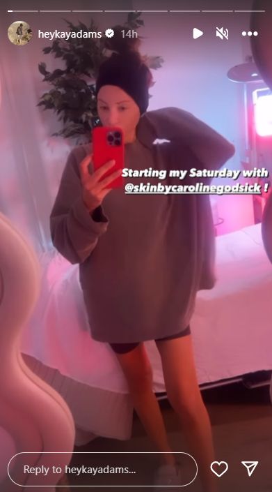 Kay Adams Shares a Day at the Spa Being Pampered - TMSPN