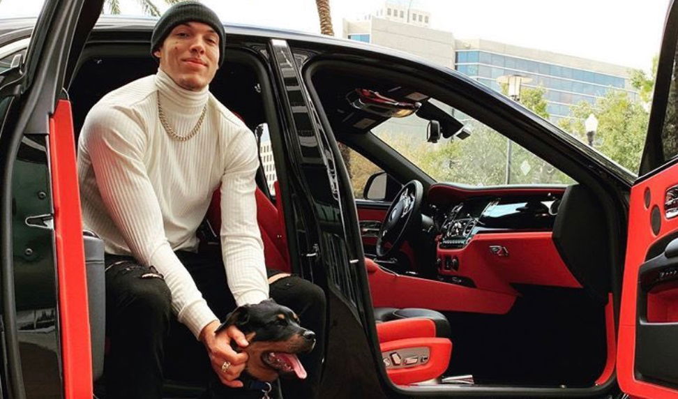 Aaron Gordon Out Indefinitely After Suffering Dog Bites to Face and ...