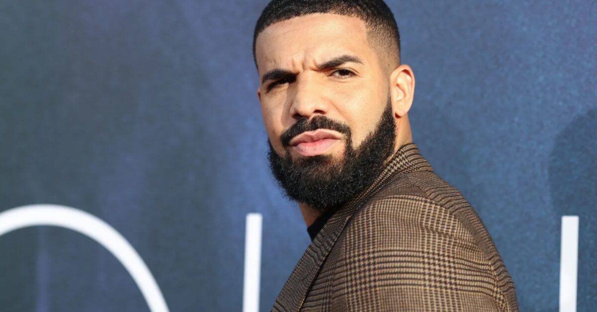 Drake Unfollows LeBron James, Diddy, Playboi Carti, and Others Amid ...