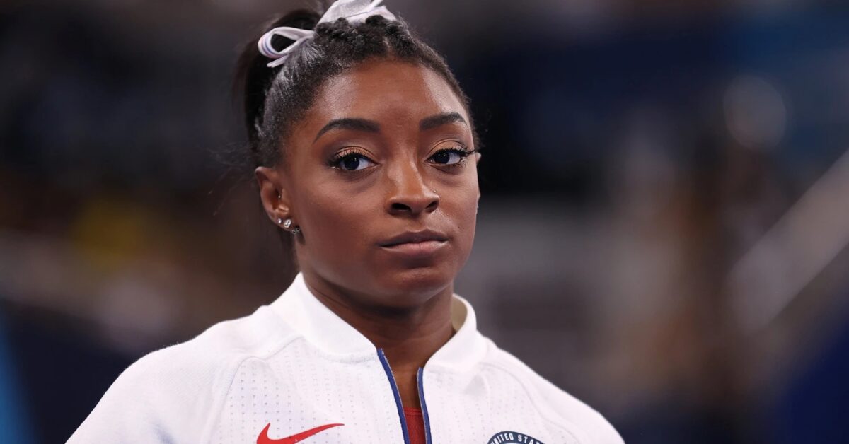 Simone Biles Says She's Learning to Embrace Her Hair After Being ...