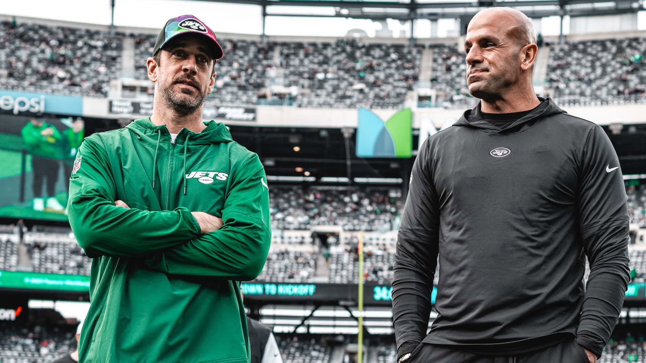 Report: Tension Between Aaron Rodgers and Robert Saleh Has Been ...