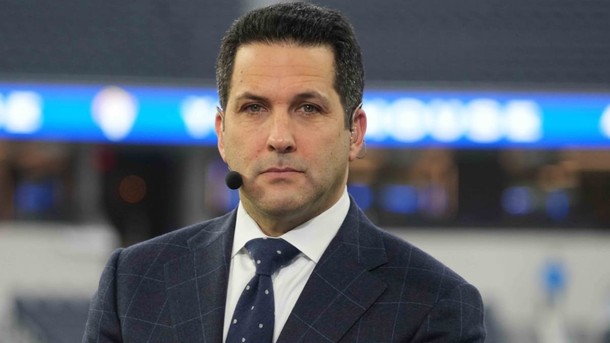 ESPN's Adam Schefter Shares Heartbreaking News About Beloved Dog Benny ...