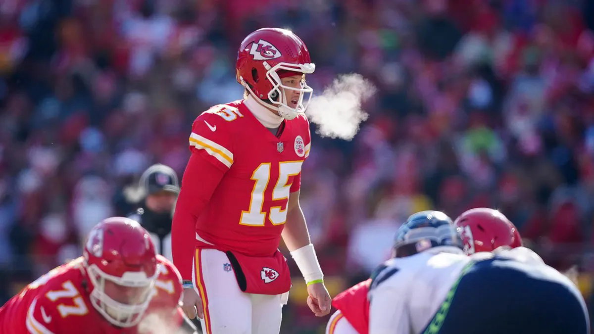 Wind Chill of Negative 30 Degrees Predicted for Chiefs- Dolphins ...