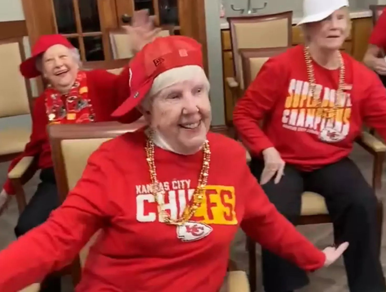 ‘Senior Swifties’ Show off ‘Swag Surfin’ Dance Ahead of AFC ...