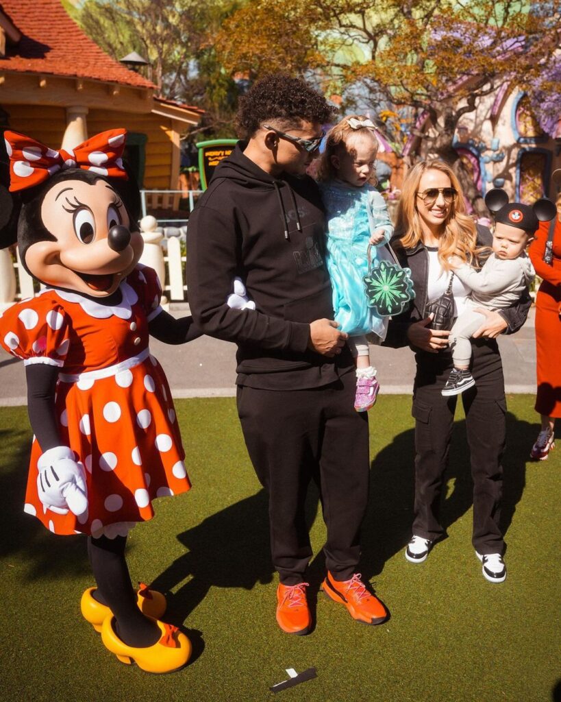 Brittany Mahomes Reveals Family Photos From Disney World After Super ...