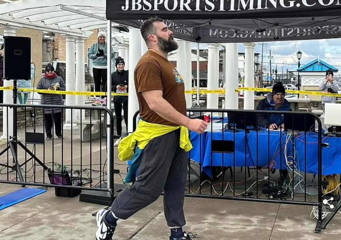 Jason Kelce Ditches the Flip-Flops to Participate in 5K Charity Run for ...