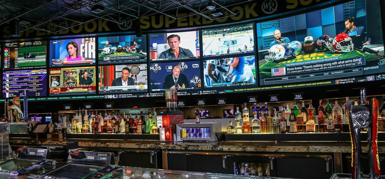 Super Bowl VIP Drink Prices Getting Slammed Ahead of Kickoff - TMSPN