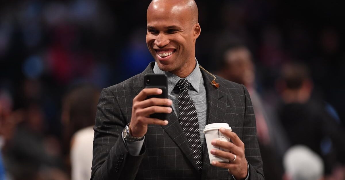 Richard Jefferson Shows Support for Doris Burke with Custom Shirt as ...
