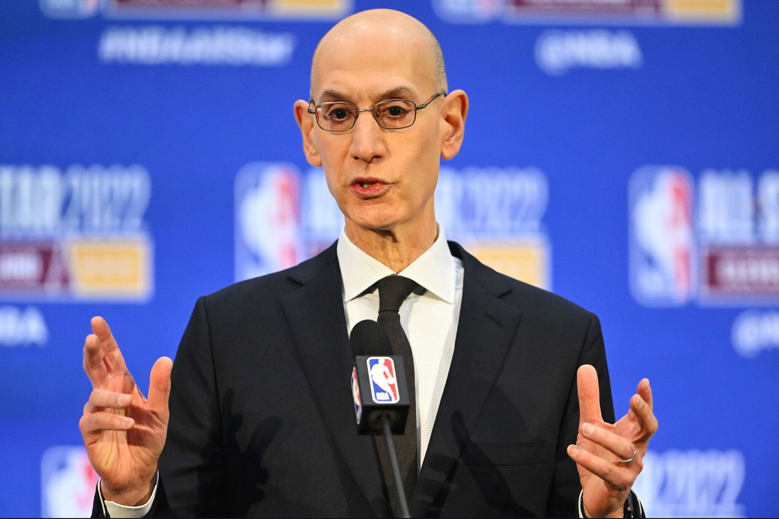 Adam Silver Greeted With ‘Rigged’ Heckle as NBA Draft Opens Amid Dallas ...
