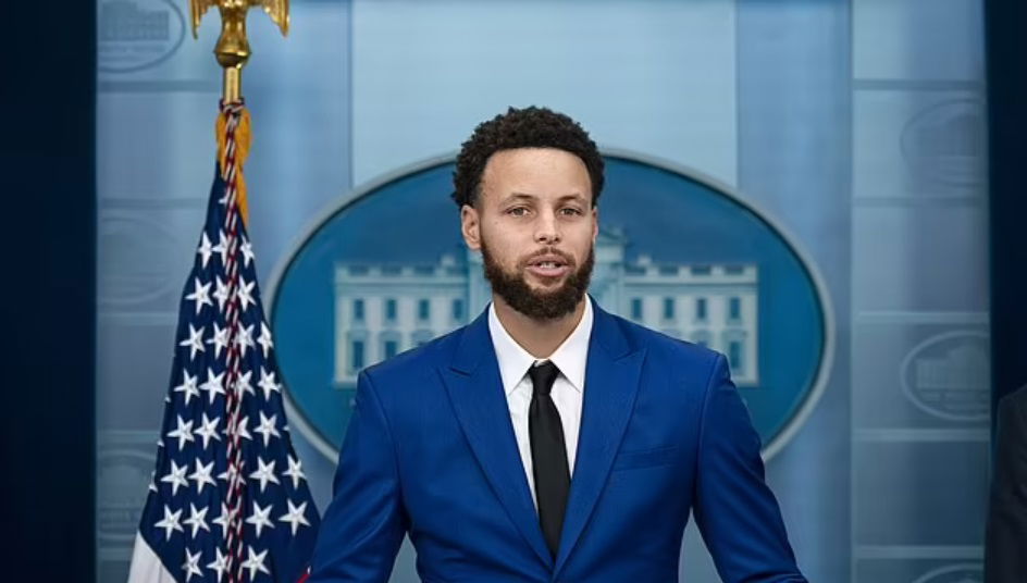 Steph Curry Reveals Who He'll Vote For Between Donald Trump and Kamala ...