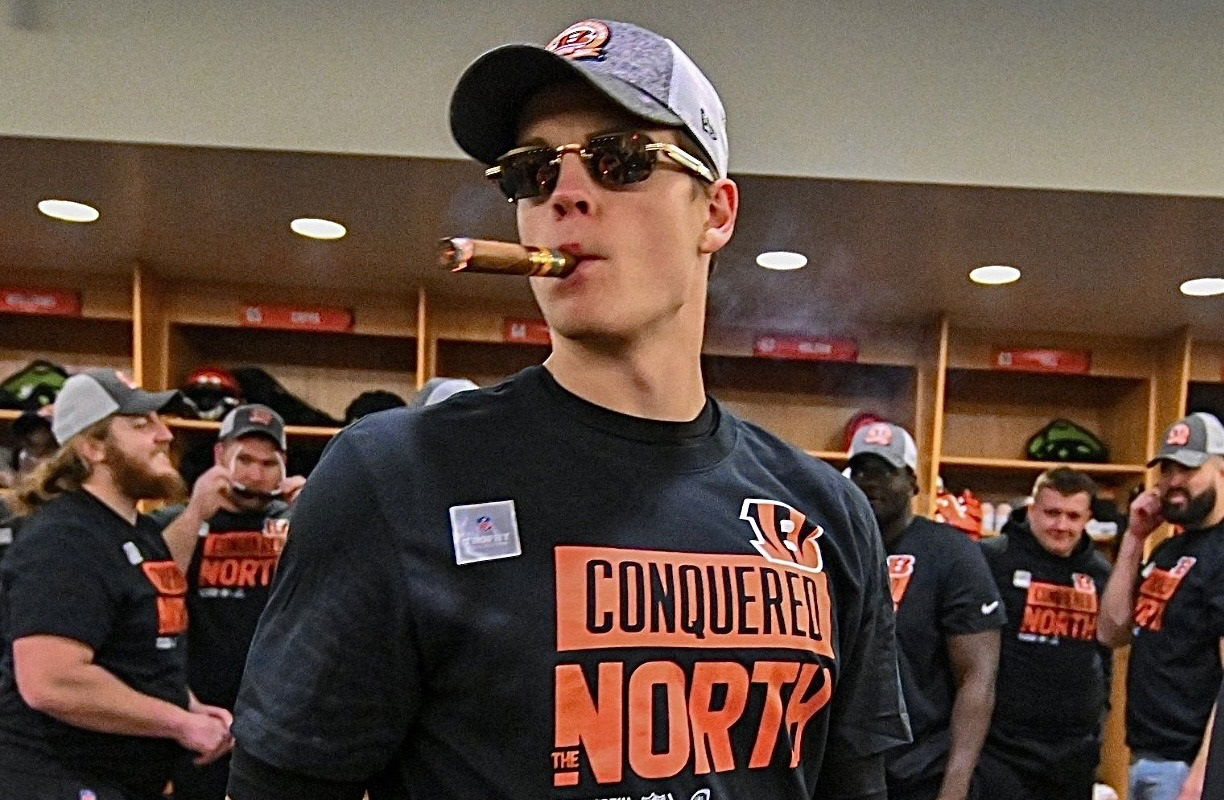 Joe Burrow’s Actual Relationship Status With Model Olivia Ponton ...