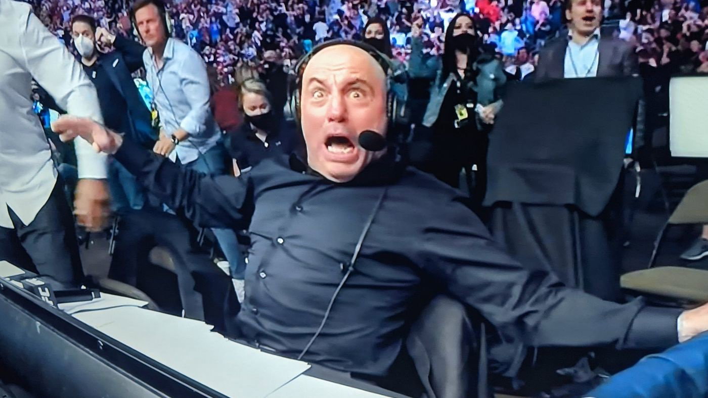 Joe Rogan Roasted by Fans Over Questionable Outfit Choice at UFC ...
