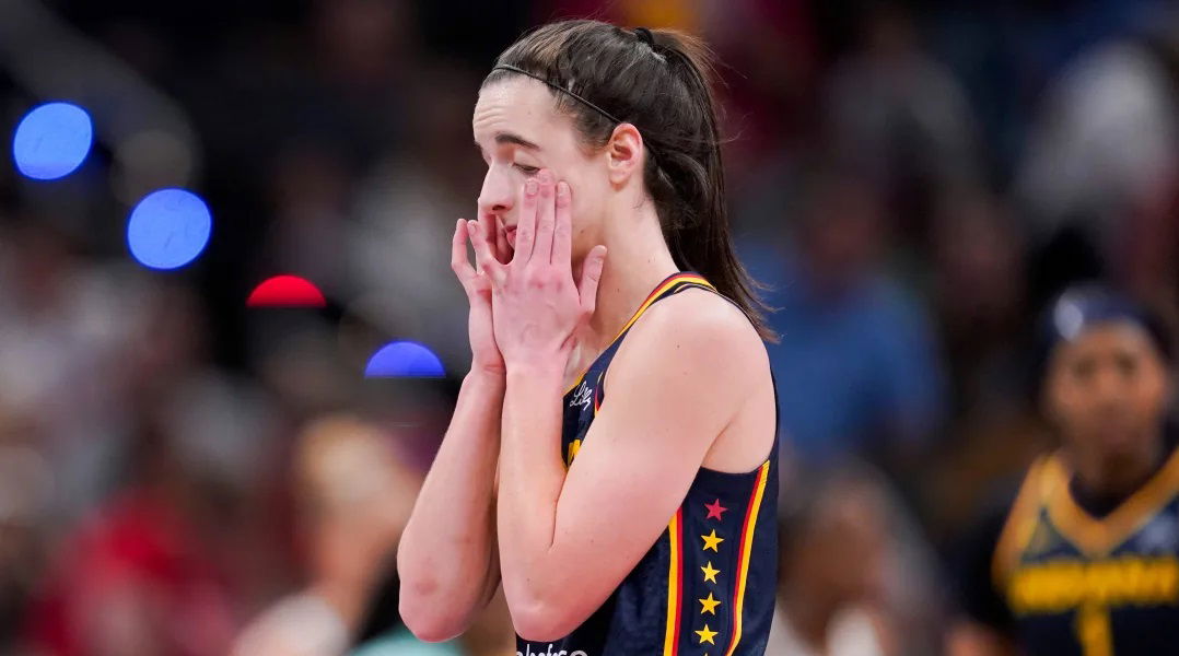 Caitlin Clark Hilariously Earns First Technical Foul After Screaming ...
