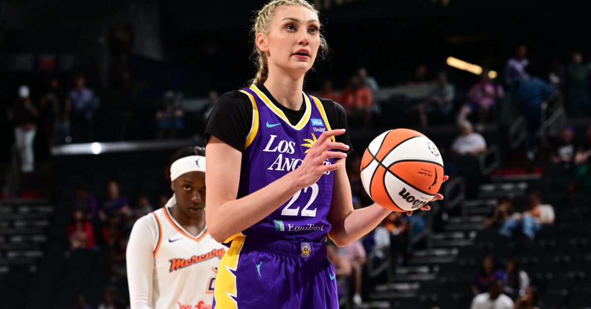 WNBA Fans Went Absolutely Nuts For LA Sparks' Star Cameron Brink's ...