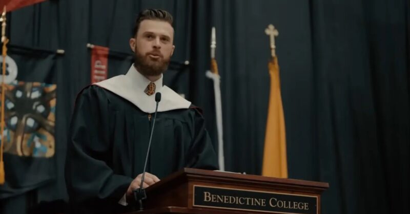 Five-Time Kansas City Chiefs Pro Bowler Emerges As First Teammate To ...