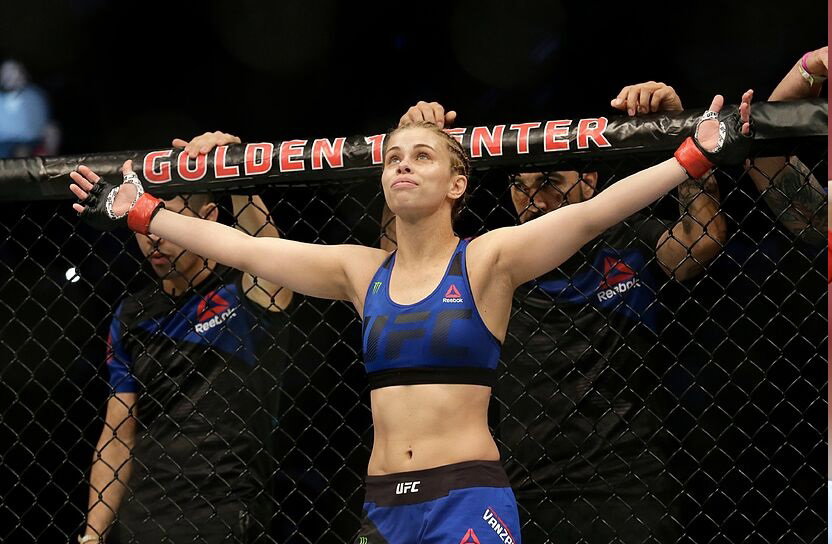 Former UFC Star Paige VanZant Made Her Power Slap Debut Last Night - TMSPN
