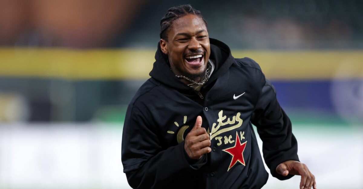 Stefon Diggs Breaks Silence with First Post After Joining Patriots - TMSPN