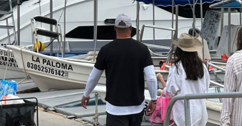 Dak Prescott Explains Picture Of Him Wearing Boot While in Los Cabos ...