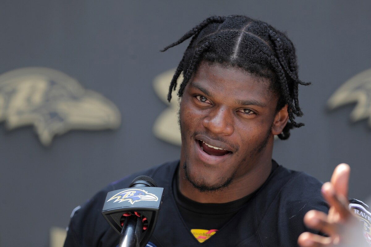 Harbaugh Says Relationship With Lamar Jackson Is “A-Plus” Despite ...