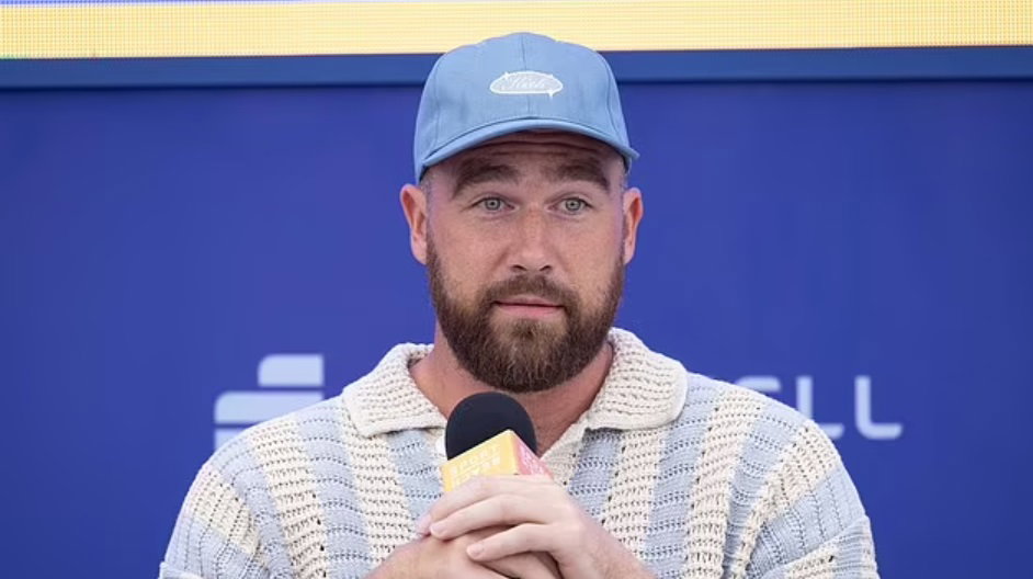 Travis Kelce Was Seen Crying During Special Taylor Swift Mashup in ...