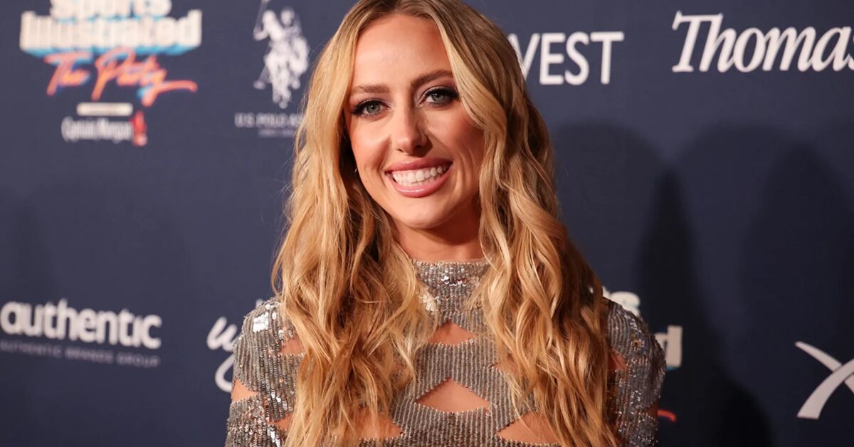 Brittany Mahomes Fires Back at Critics in Mysterious Post, Sparking ...