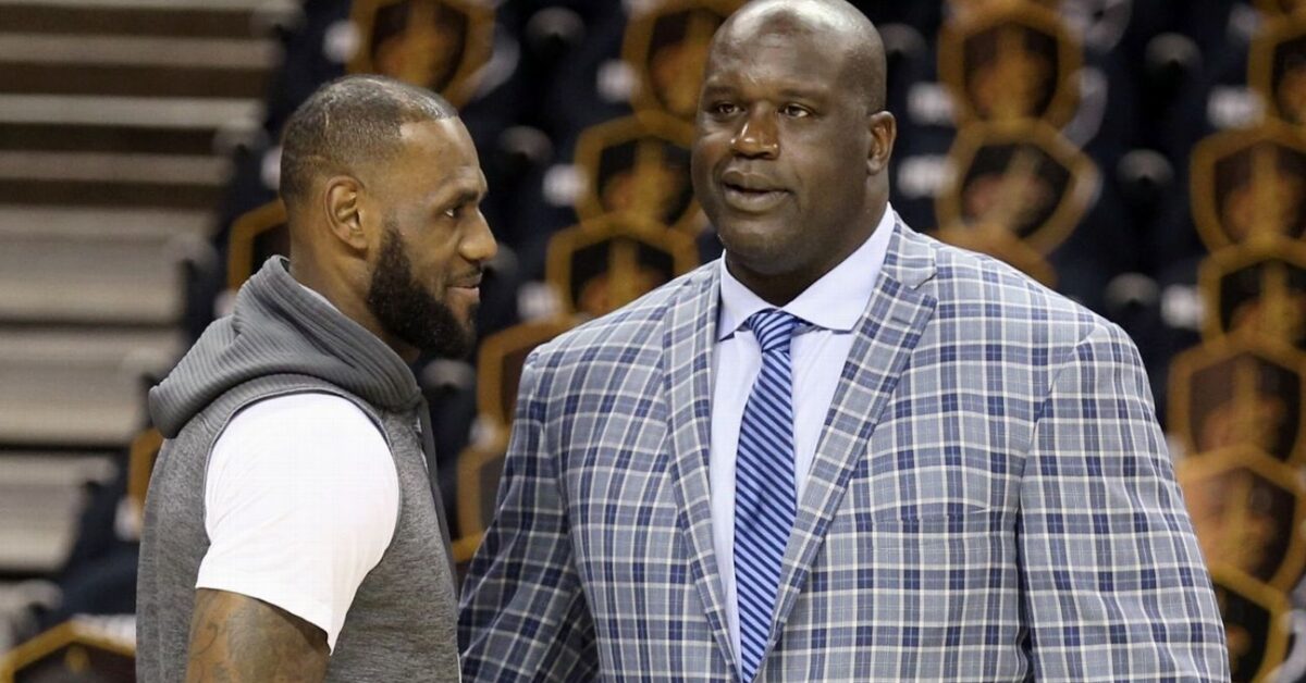 Simone Biles Standing Beside Shaq and LeBron James Goes Viral Again - TMSPN