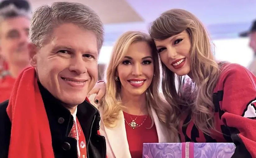 Chiefs Owner Clark Hunt Celebrates 60th Birthday with Beachside Dance ...