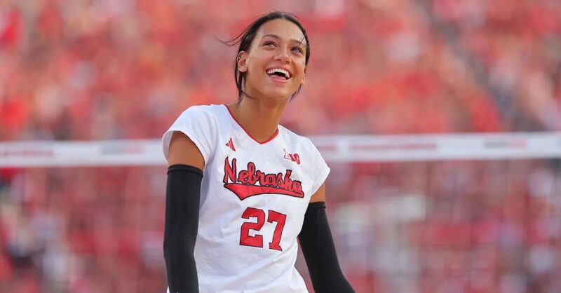Nebraska Volleyball Star Avoids Questions About Team Relationship ...