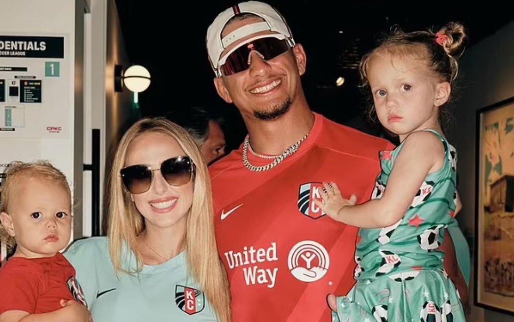 Patrick and Brittany Mahomes Enjoy Family Apple Picking Adventure: See ...