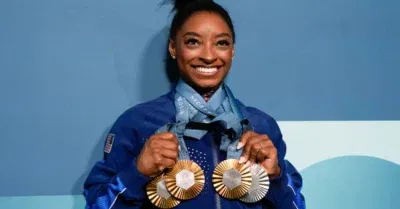 Simone Biles Draws Backlash Over ‘Ironic’ Gender Comment in 2025 ESPYs ...