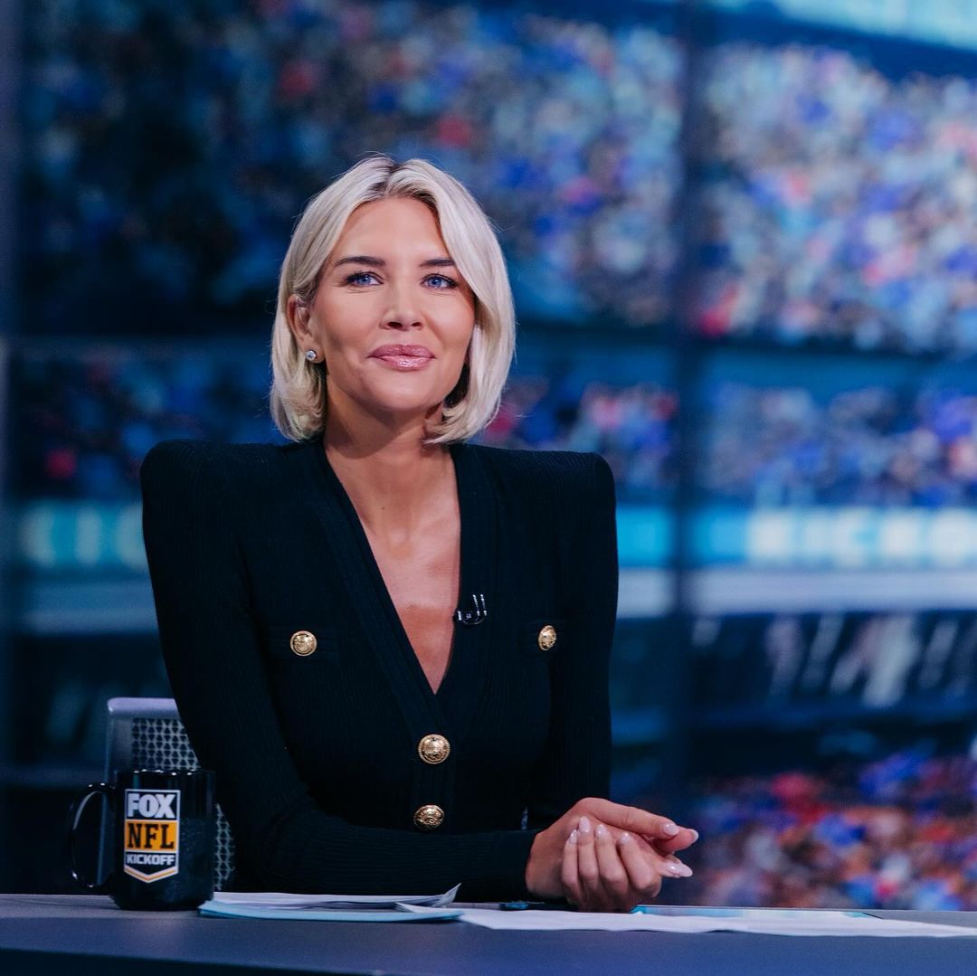 Charissa Thompson's Week 2 Outfit on FOX NFL Sunday Turns Heads - TMSPN