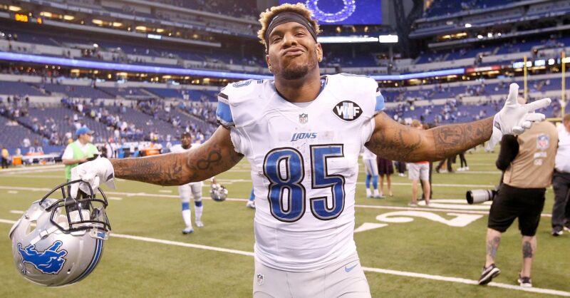 Former NFL TE Eric Ebron Unveils Custom Cybertruck Featuring Tribute to ...